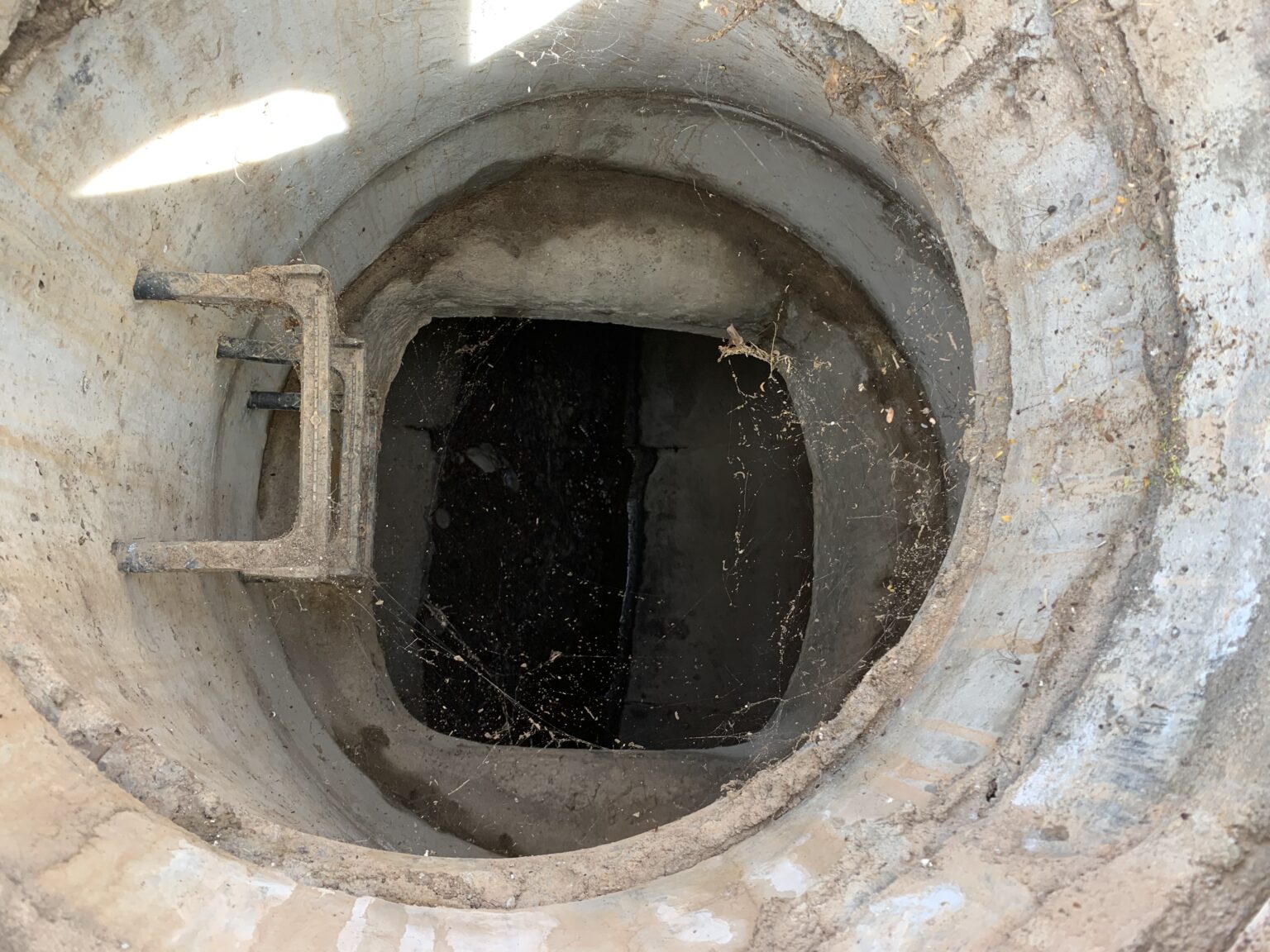 Manhole Infrastructure Assessments - Dibble