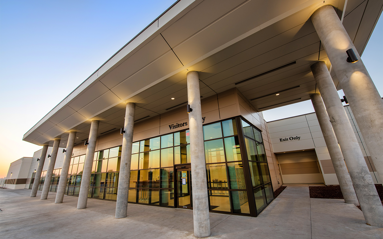 Maricopa County: Intake Transfer, Release, and Detention Facility - Dibble